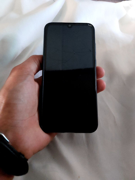HUAWEI Y6 2019..