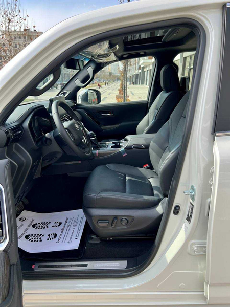 Toyota Land Cruiser 300 Premium 4.0L 2023