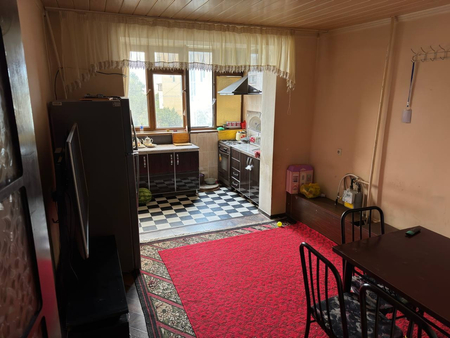 Продается квартира в массиве Сартепо
