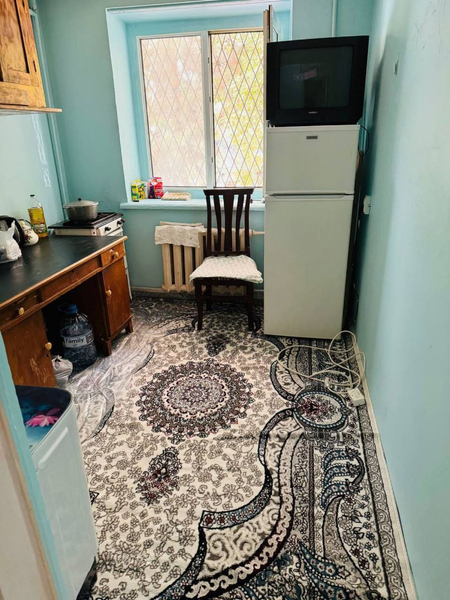Аринда Квартера Кизларга БезМаклер (95)