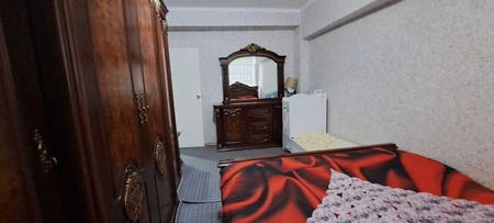 Продается квартира в Юнусабадском районе, ул. Шахристанский (J1694)