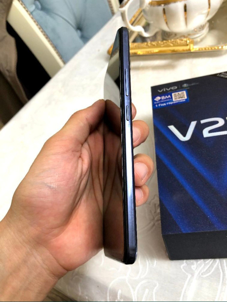 Vivo v21 zasrochni