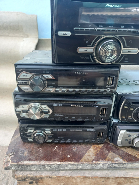 Pioneer сотилади