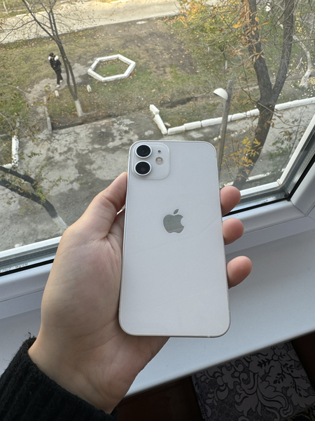 Iphone 12 mini 64 GB