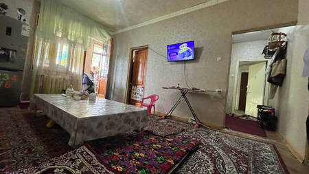 Юнусабад-11 квартал,  2в 3/4/4, Мегапланет 50 м², среднее состояние