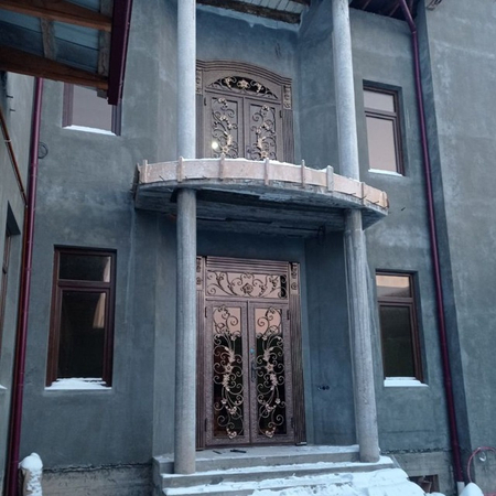 Darvoza kraska qiberamiz