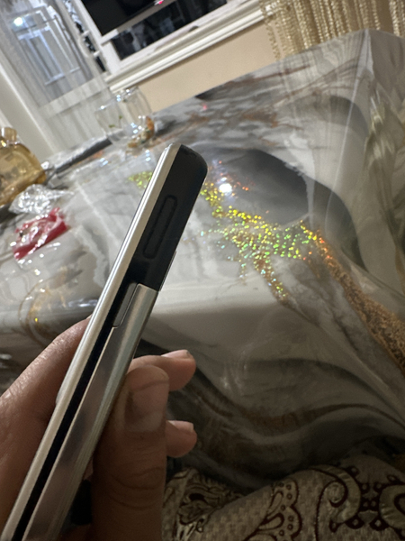 ishlashi zur zariasi 2 kunga yetadi bemalol telifon ochilmagan
