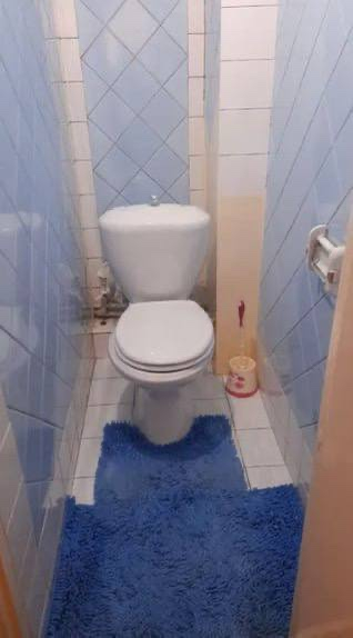 2/4/9 на Бобура Продаётся ор р Узбегим Рувд