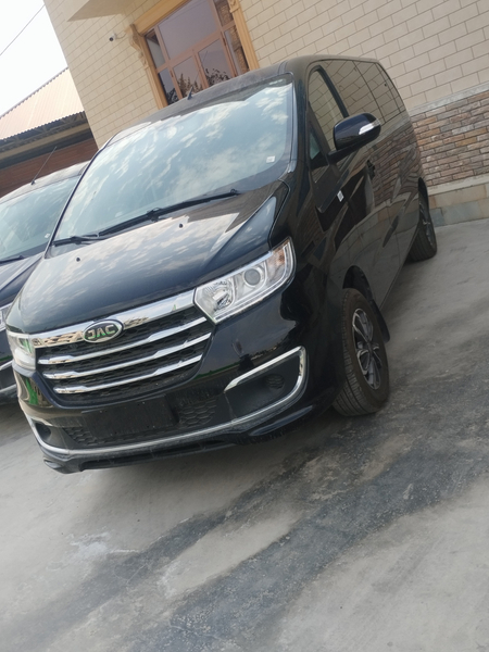 JAC M3 minivenlari