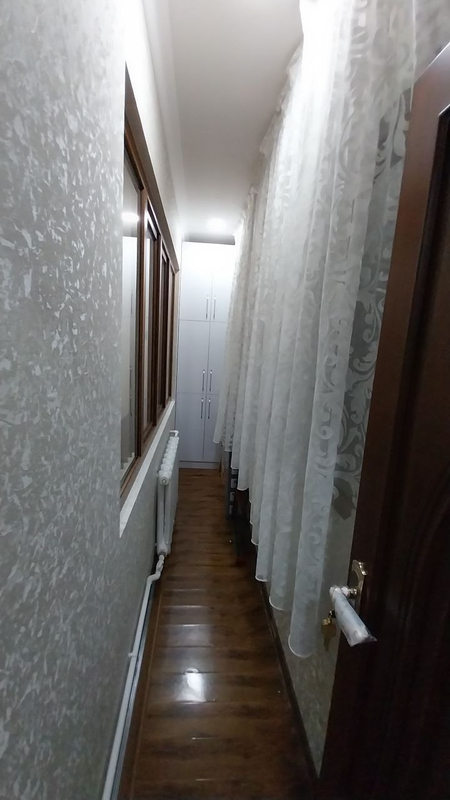 Юнусабад 18кв 2/2/9 Евра Люкс Симя Адиночка Инастранец