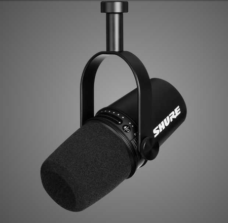 Динамический микрофон SHURE MV7 Podcast kit