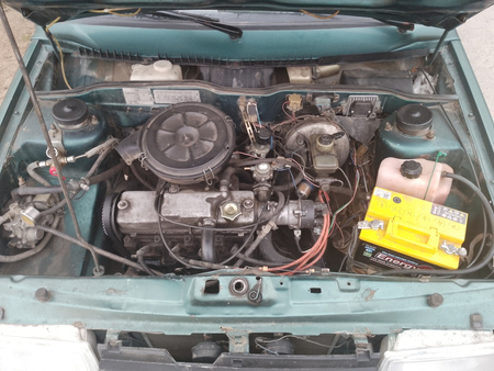 Vaz 2109samara sotiladi