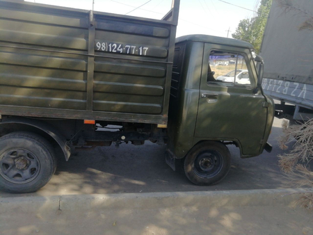 Uaz sotiladi 1986 yil