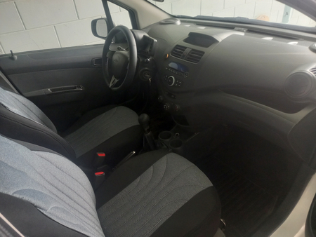 2014 spark sotiladi