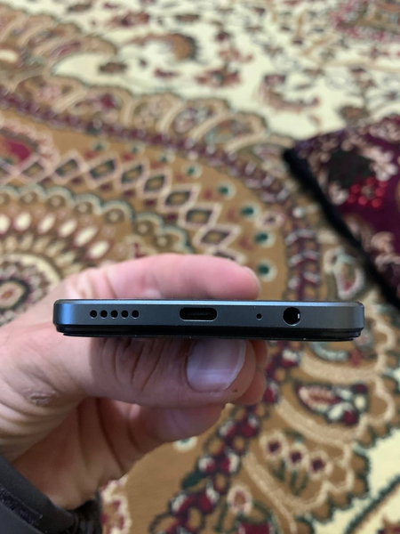 VIVO Y17S sotiladi