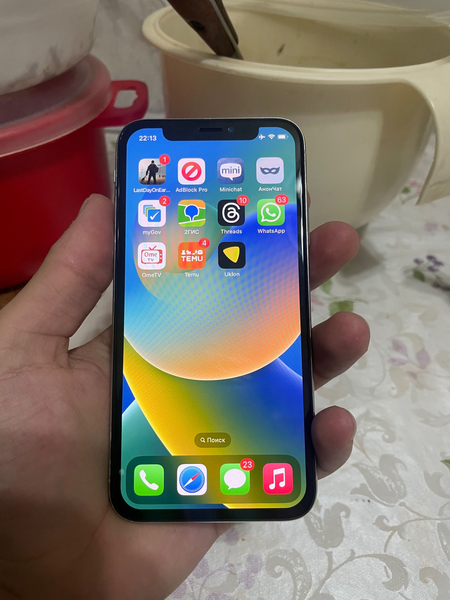 Продается IPhone X  в идеальном состоянии