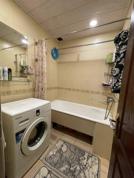 Продаётся 3в4/1/4 Юнусабад 6 68м² ор-р Американское посольство