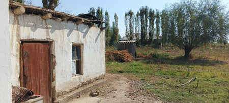 Уйи сотилади shokir