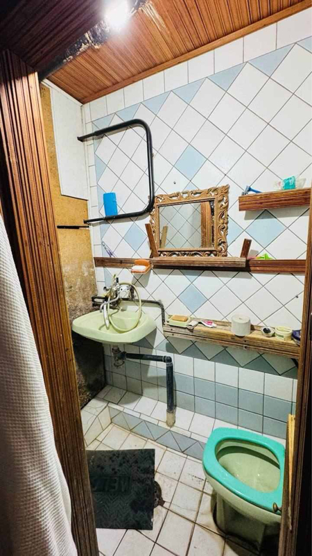 Чиланзар 2_Паспортный стол 1/1/4 Продаю