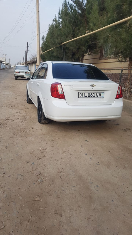 Lasetti 2 pazitsya sotiladi narxi kelishiladi