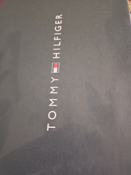 Кроссовки Cupsole Tommy Hilfiger. Кожаные кроссовки.Размер 41.