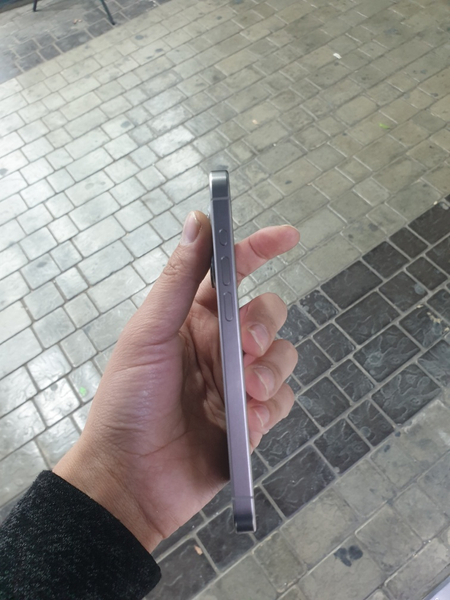 iPhone 15 Pro  LL/A 128 GB Natural Titanium ideal