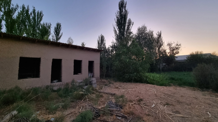 Turar joy va xujalig yer sotiladi srochno