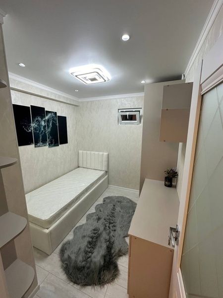 Хамза метро 2в3/2/12 Евро 70м² продам
