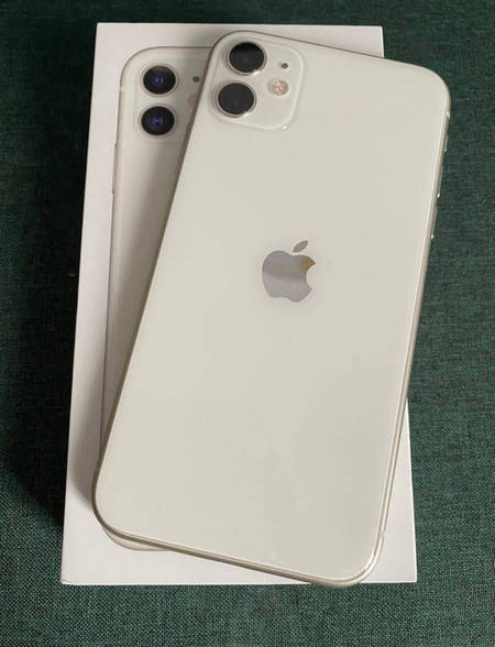 Iphone 11 sotladi\\nTel idyal aybi yo \\nKaropka dakment bi