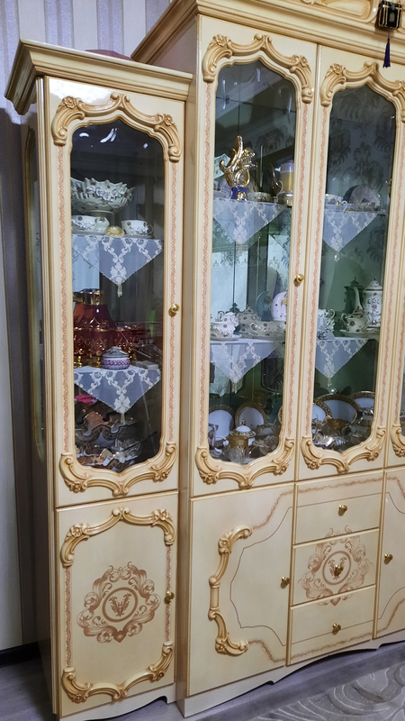 Горка для гостиной