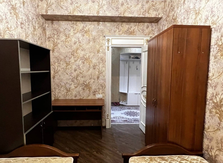 Arenda 167kvm² 4 xona uy Sarakulskiy novastroyka