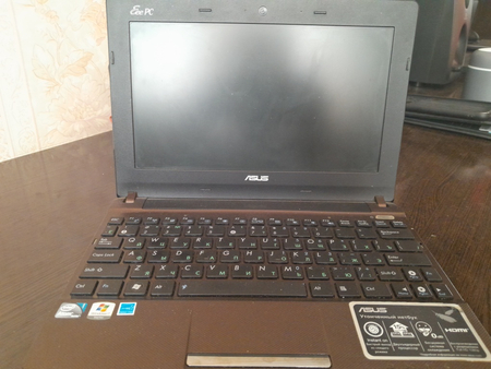 ASUS Netbook sotiladi