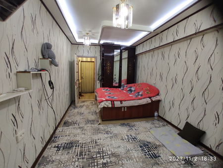 БИЙ ( М.Гоьрки ) 1*2*5 Балкон 2*3 ор-т: Между Чехана салом и Саёхат )