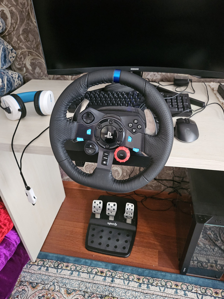 Игровой руль Logitech g29