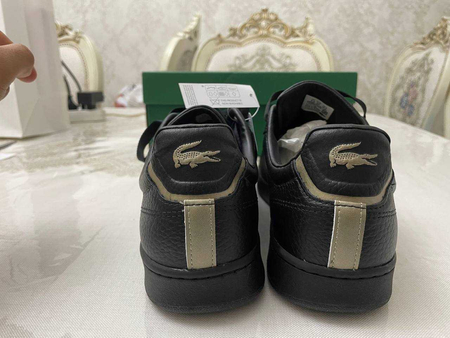 Продаются кроссовки Lacoste оригинал из америки