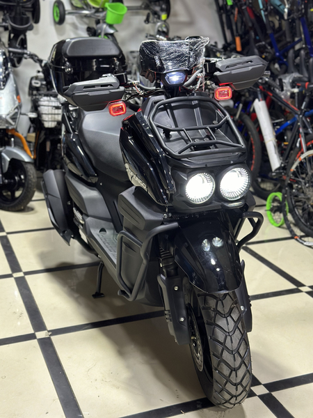 Tank skuter скутер танк 150 куб