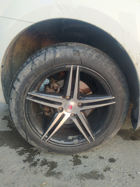 Diska balon r15 nixa 3 spark birga bir tushadi