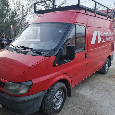 Ford trenzid 2002 tez sotiladi