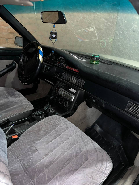 Продаётся Audi 100