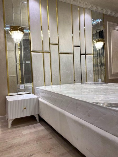 Тош ойналар Ромбик ойна таййор килиб урнатиб берамиз