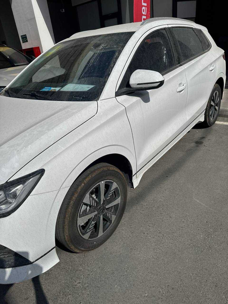 BYD E-2 Luxury 405