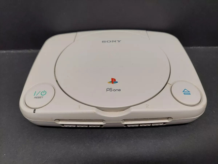 Playstation 1 Slim Sotiladi