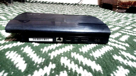 Playstation 3 super slim sotiladi! PS3 SuperSlim sotiladi!