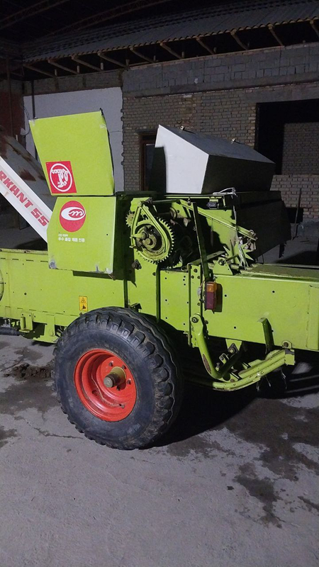 Claas markant 55