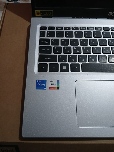 Noutbuk acer yangi