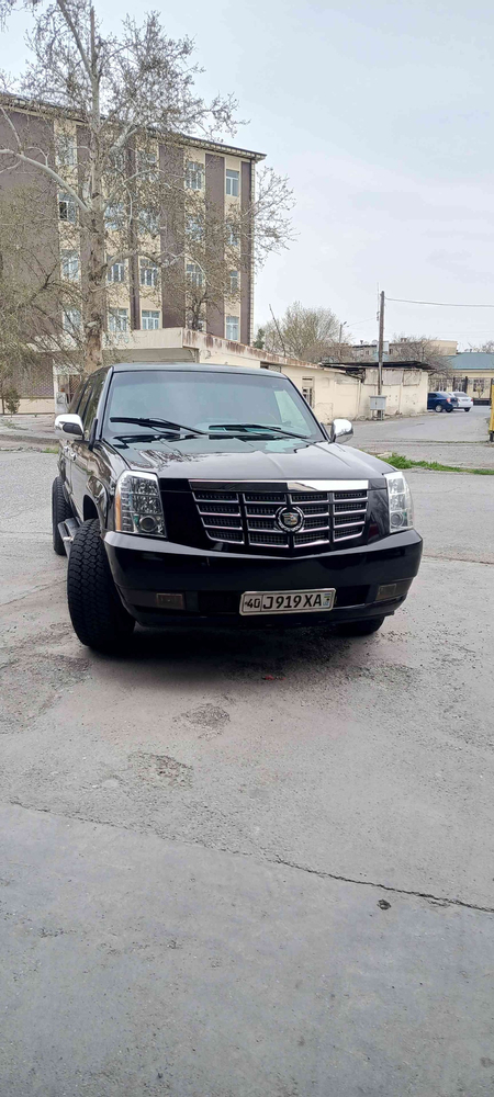 Кадиллак сотилади 15000