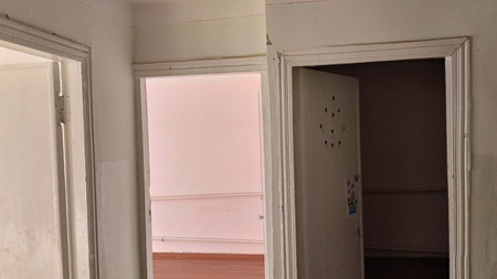 Продаётся дом  в центре Тахиаташского района