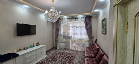 Fargona markziy bank oldida  luks uy sotiladi