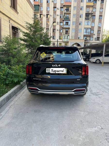 Продается KIA SORENTO 2023