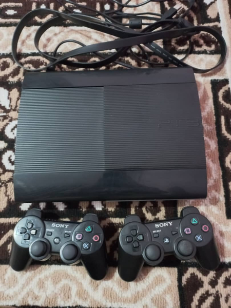 Sony playstation 3 super slim